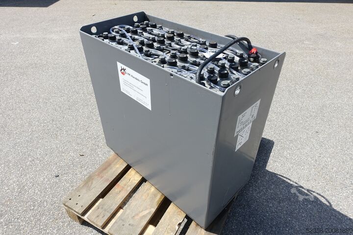 Viljuškar baterije
Jungheinrich 48V 3PzS465 95% Staplerbatterie