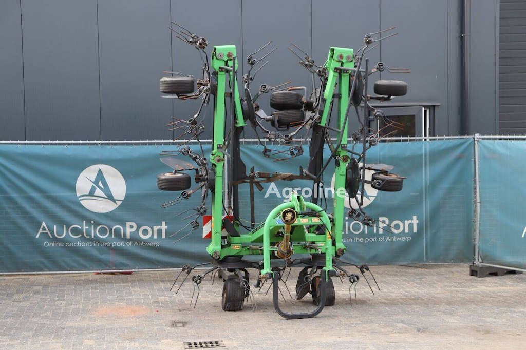 Prodaje se Deutz-Fahr CondiMaster 9021 prevrtač sena na aukciji