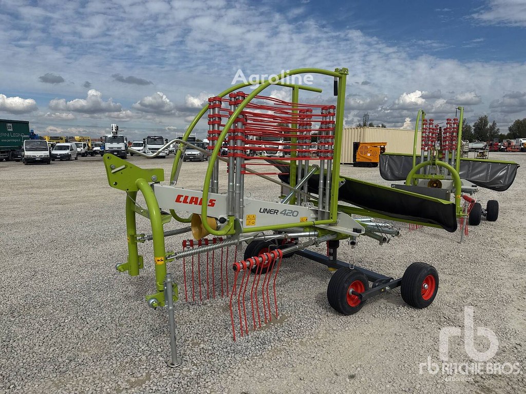 Prodaje se Claas LINER 420 (Unused) sakupljač sena na aukciji