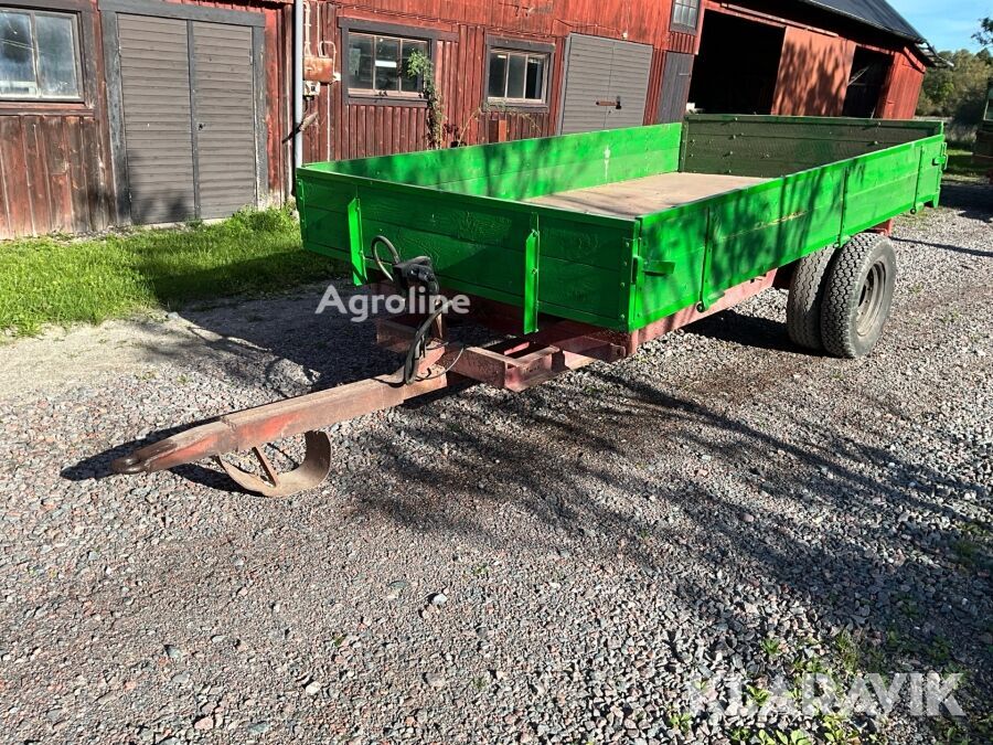 Prodaje se Ferguson 3ton traktorsku prikolicu na aukciji