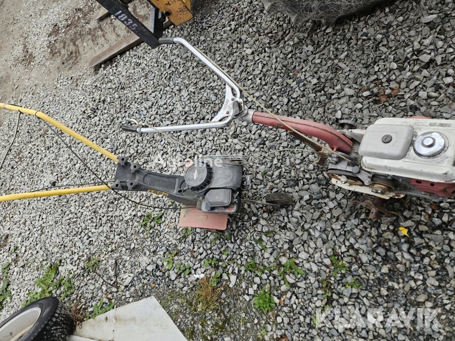 Prodaje se Klippo G28 motornu kopačicu na aukciji