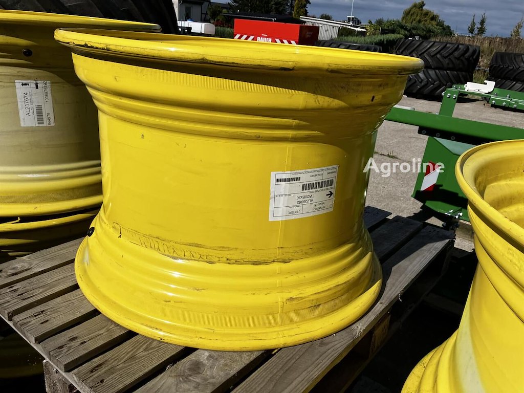John Deere 20x30 felna