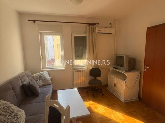 Jednosoban stan za izdavanje, Đeram, 550€, 33m²
