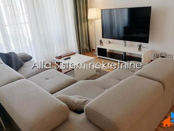 Novi Beograd, Blok 45, TC Enjub, 2.0 stan, 67m2, 1100 EUR, ID 47913