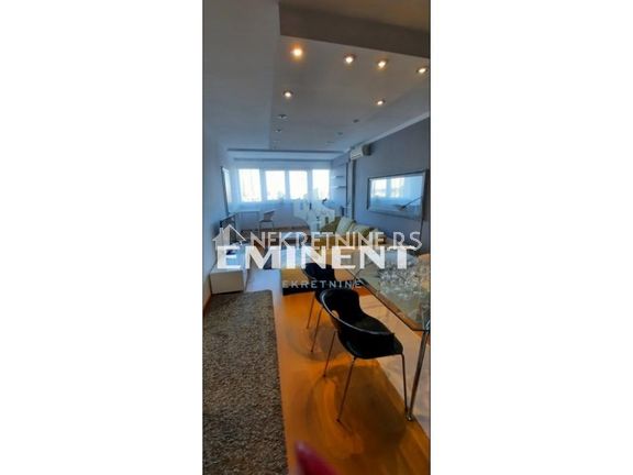 Novi Beograd, Hotel Jugoslavija, Bulevar maršala Tolbuhina, 1.5, 46m2, 600 EUR