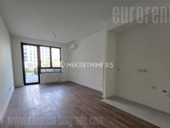 #47703, Izdavanje, Stan, BEOGRAD NA VODI, 1800 EUR