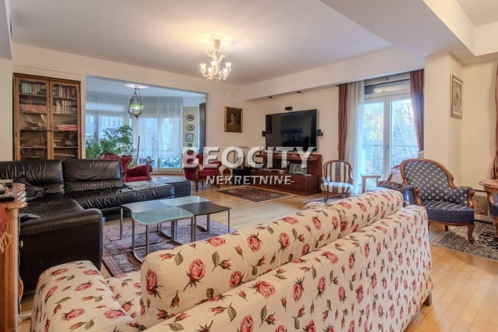 četvorosoban stan, 250 m2, Vračar, Braće Nedić ID: 123527