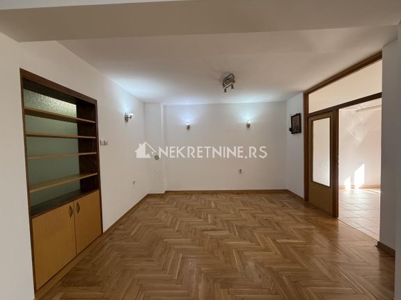 Broker - Jova Zmaj, neka bude tvoj novi kraj!