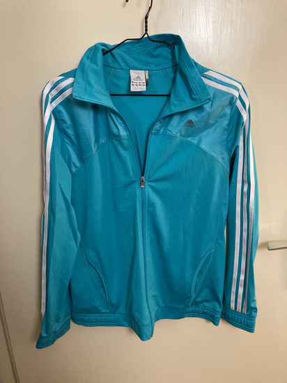 Nova adidas trenerica gornji deo