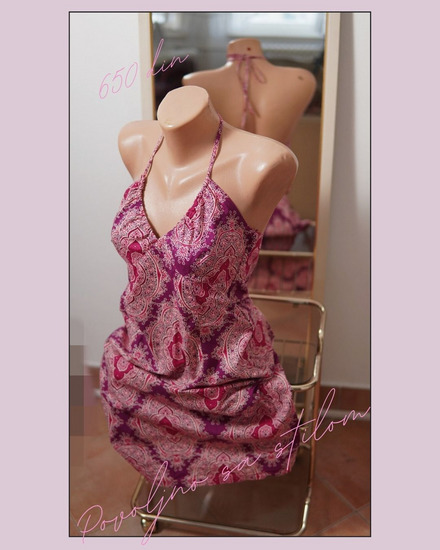 1.1. Letnja H&M haljina bez leđa M