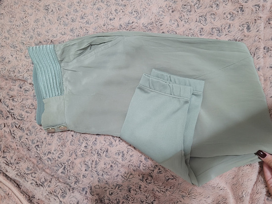 Pinko M velicina satenske pantalone