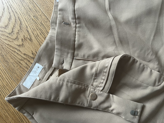 Zara pantalone XL