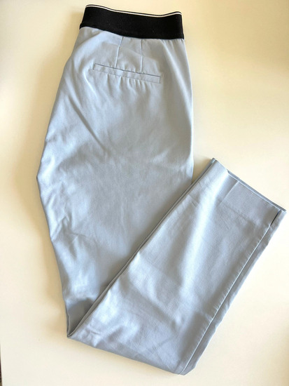 Zara - svetlo plave pantalone