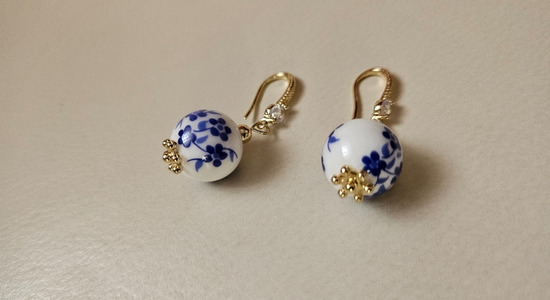 Hoop porcelanske rucno slikane minđuse