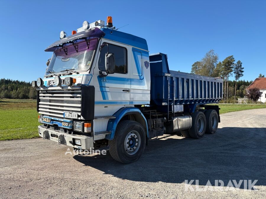 Prodaje se Scania R143H kiper na aukciji