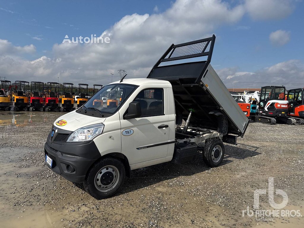 Prodaje se Piaggio PORTER NP6 kiper na aukciji