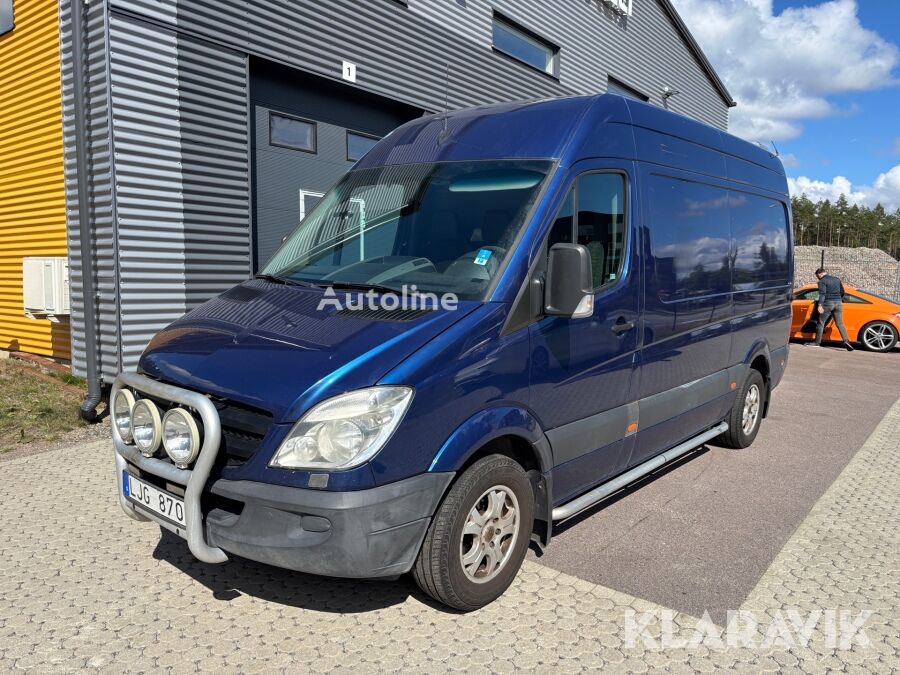 Prodaje se Mercedes-Benz Sprinter 318 minibus furgon na aukciji