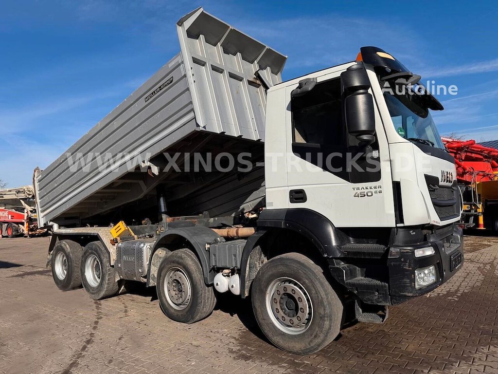 IVECO TRAKKER 450 kiper