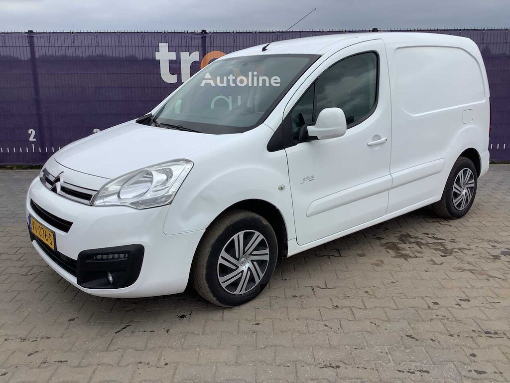 Prodaje se Citroen Berlingo 1.6 BlueHDI 100 Club laki furgon na aukciji