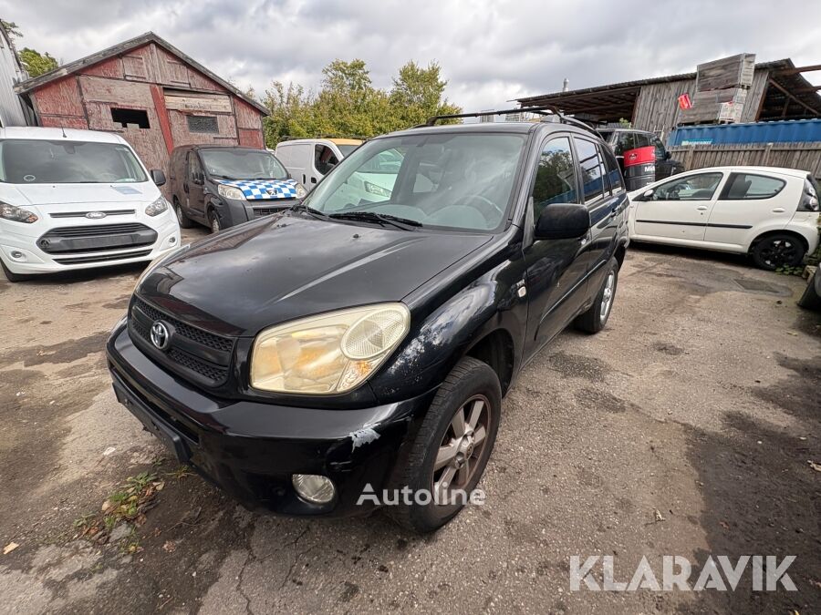Prodaje se Toyota RAV 4 minibus furgon na aukciji