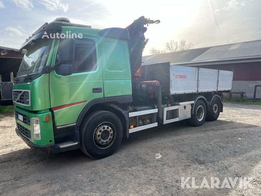 Prodaje se Volvo FM-340 6x2 kamion s ravnom platformom na aukciji