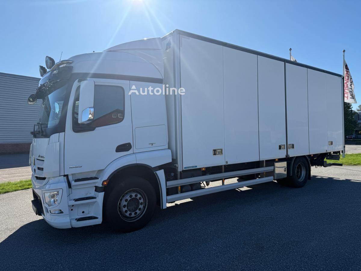 Prodaje se Mercedes-Benz Actros kamion furgon na aukciji