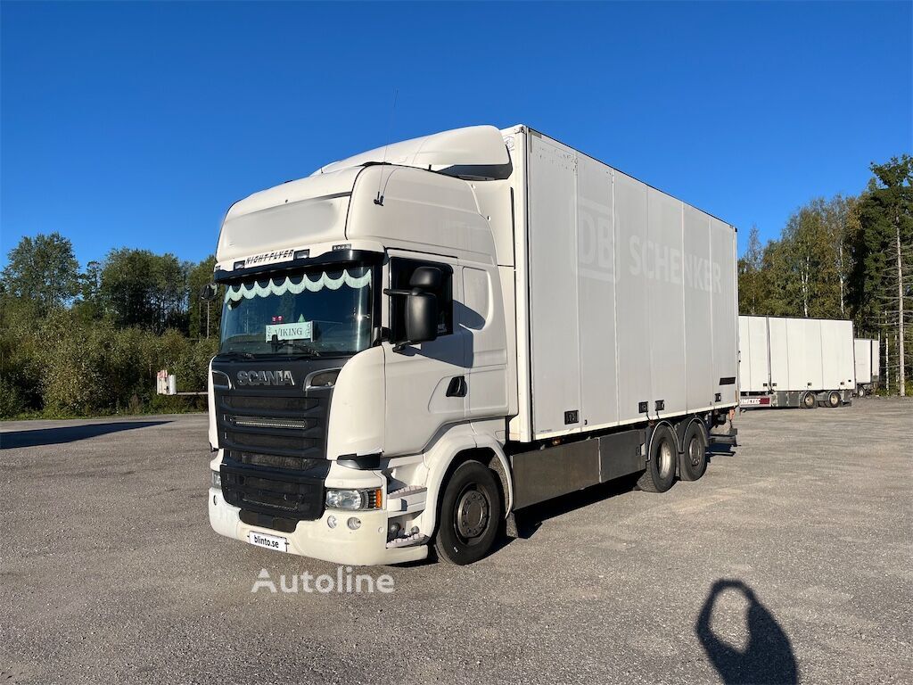 Prodaje se Scania R580 16.4 kamion furgon na aukciji