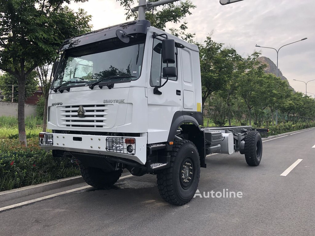 Novi Howo 4x4 all wheel drive 336hp kamion šasija