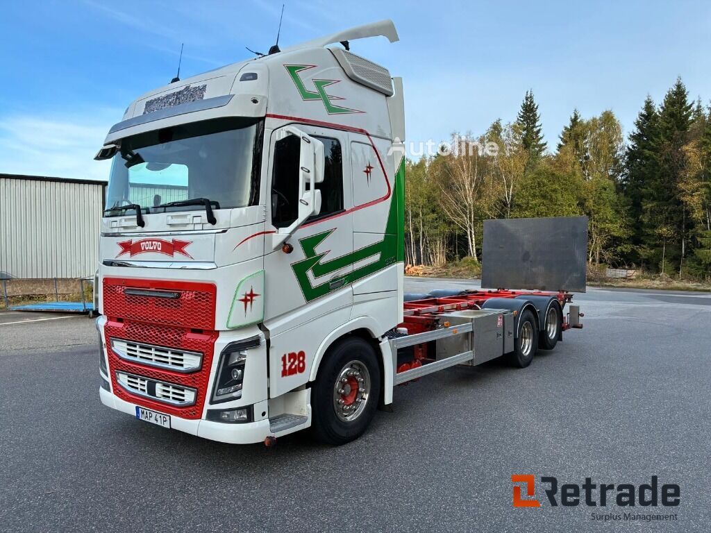 Prodaje se Volvo FH 62 TR kamion šasija na aukciji