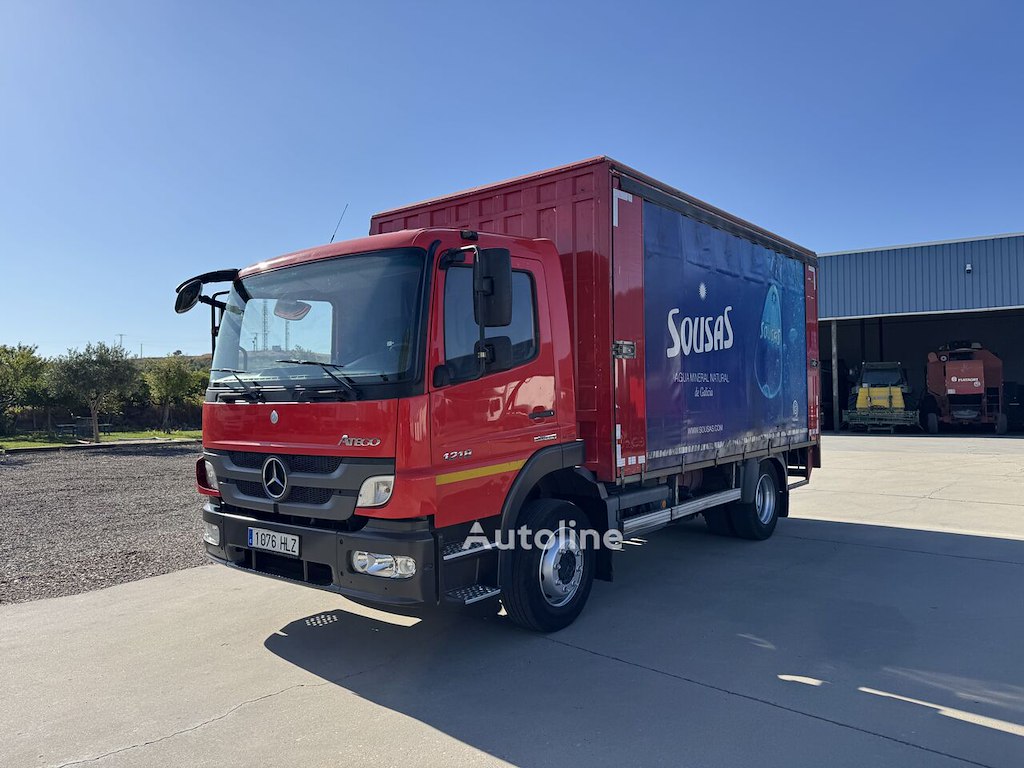 Mercedes-Benz 1218. Botellero 11 Palets. 330000 km. 12 ton kamion sa klizna zavesa cerada