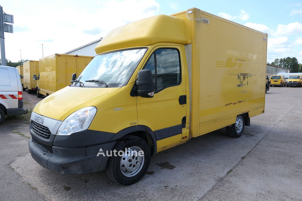 IVECO Daily 35 S11 C30C KURZ AUTOMATIK KAMERA Regale L kamion furgon < 3.5t