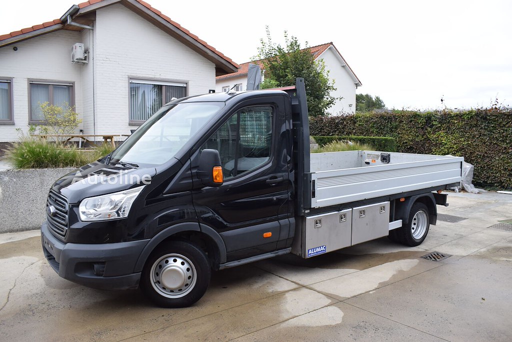 Ford Transit 350 kamion s ravnom platformom < 3.5t