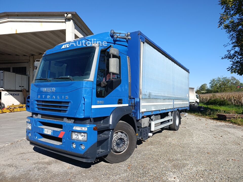 IVECO STRALIS 310 4X2 CENTINATO 7,4 METRI + PEDANA 1,5 TON kamion s ceradom