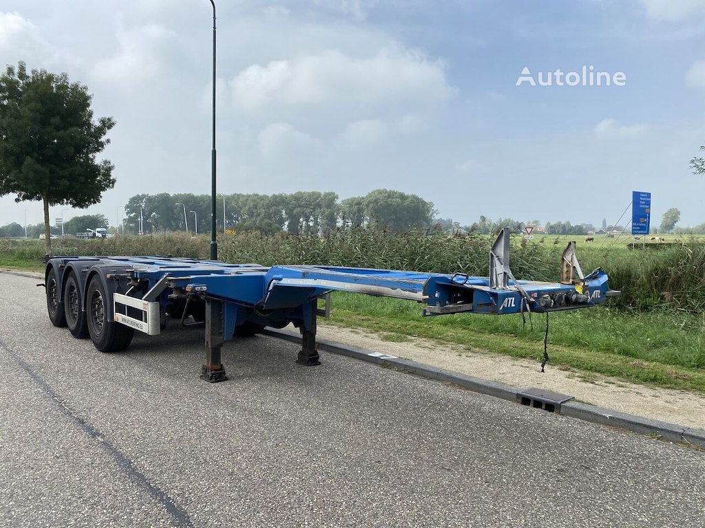 Pacton N/A poluprikolica za prevoz kontejnera