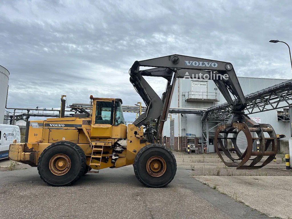 Volvo L180 C High Lift kamion za prevoz drva