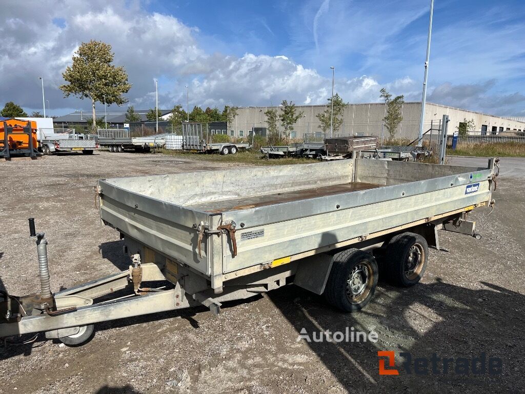 Prodaje se Variant 3-vejs tiptrainer totalvægt 3500 kg prikolicu kiper na aukciji
