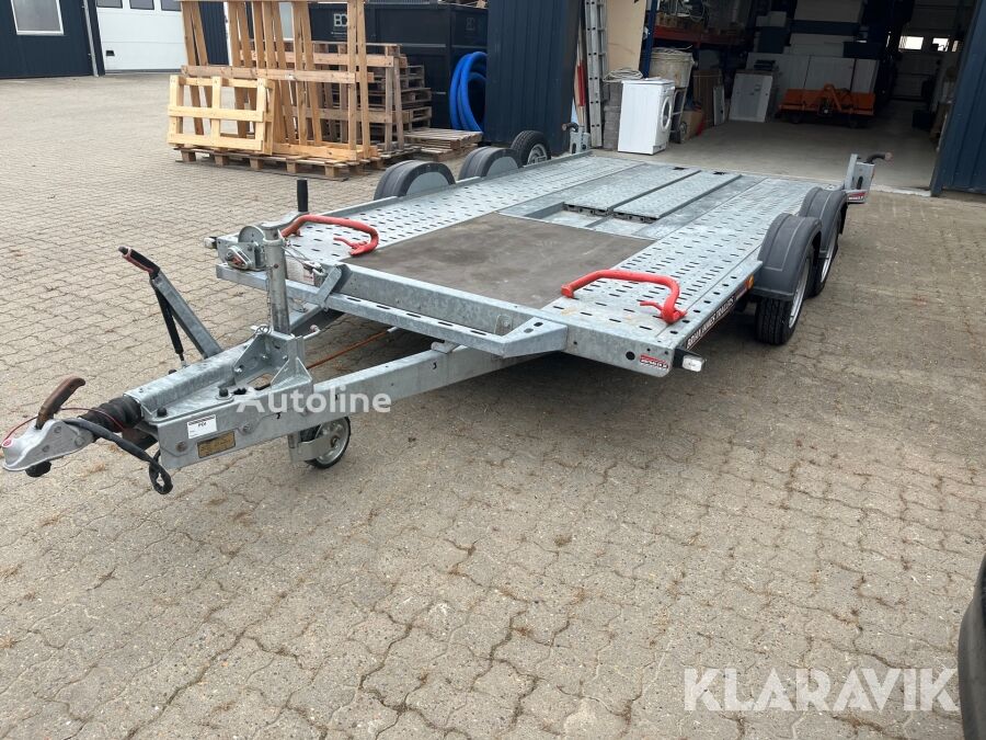 Prodaje se Brian James A type / 20XTFB prikolicu autotransportera na aukciji