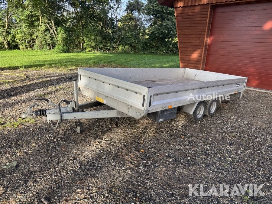 Prodaje se Variant 3021 P4 auto prikolicu na aukciji