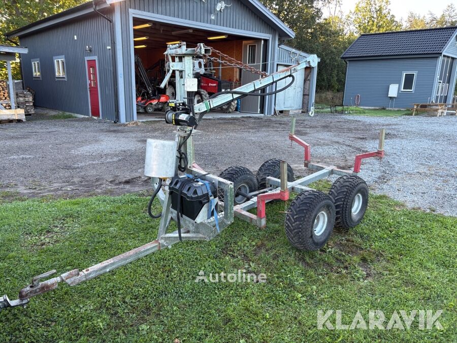 Prodaje se ATV skogsvagn šumarsku prikolicu na aukciji