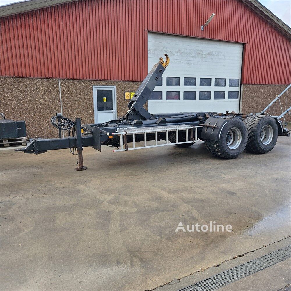 Prodaje se BS 22,5 ton multi-lift prikolicu na aukciji