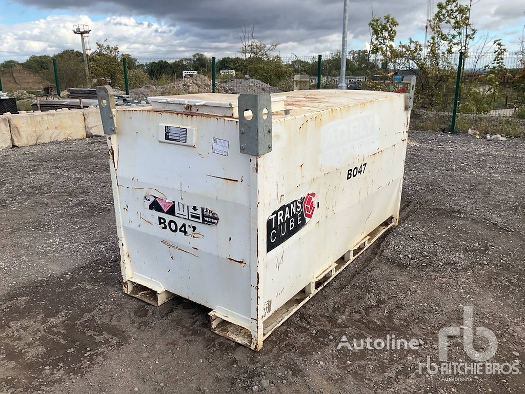 Prodaje se Western 20TCC 2000 L Skid Mounted Steel Diesel rezervoar za skladistenje goriva na aukciji