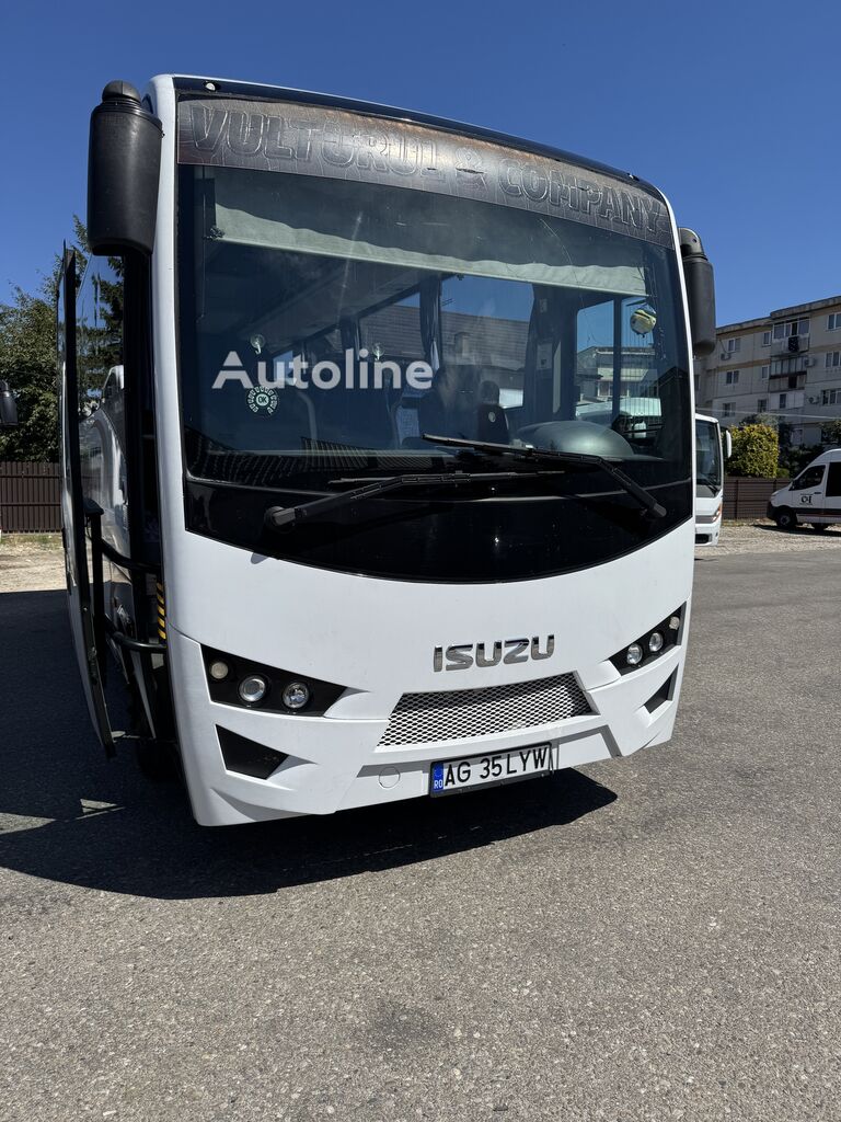 Isuzu prigradski autobus
