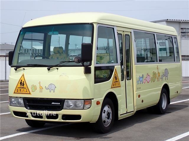 Mitsubishi ROSA školski autobus