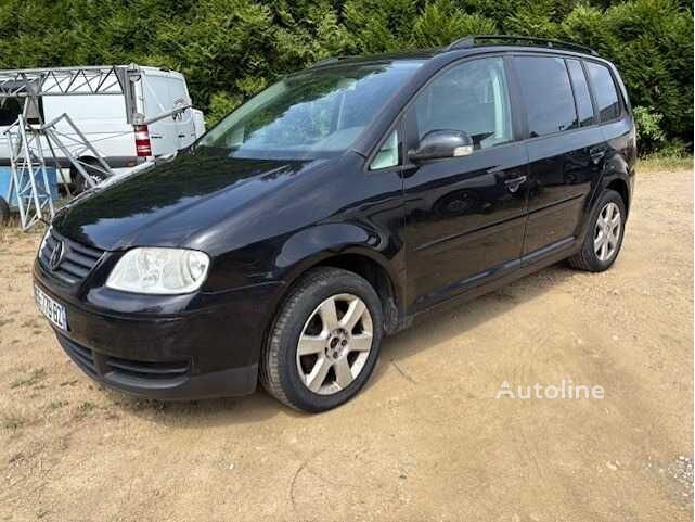 Prodaje se Volkswagen touran minivan na aukciji