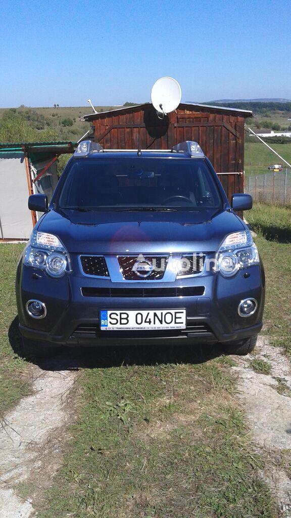 Nissan X-TRAIL krosover