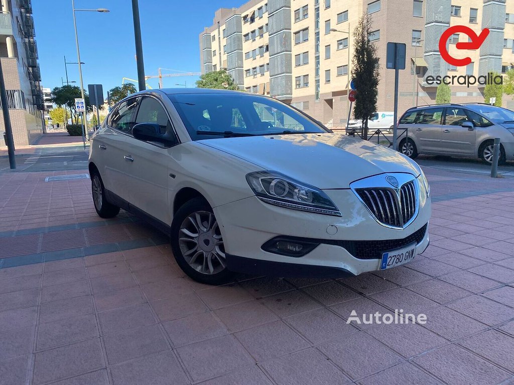 Prodaje se Lancia Delta 1.6 hečbek na aukciji