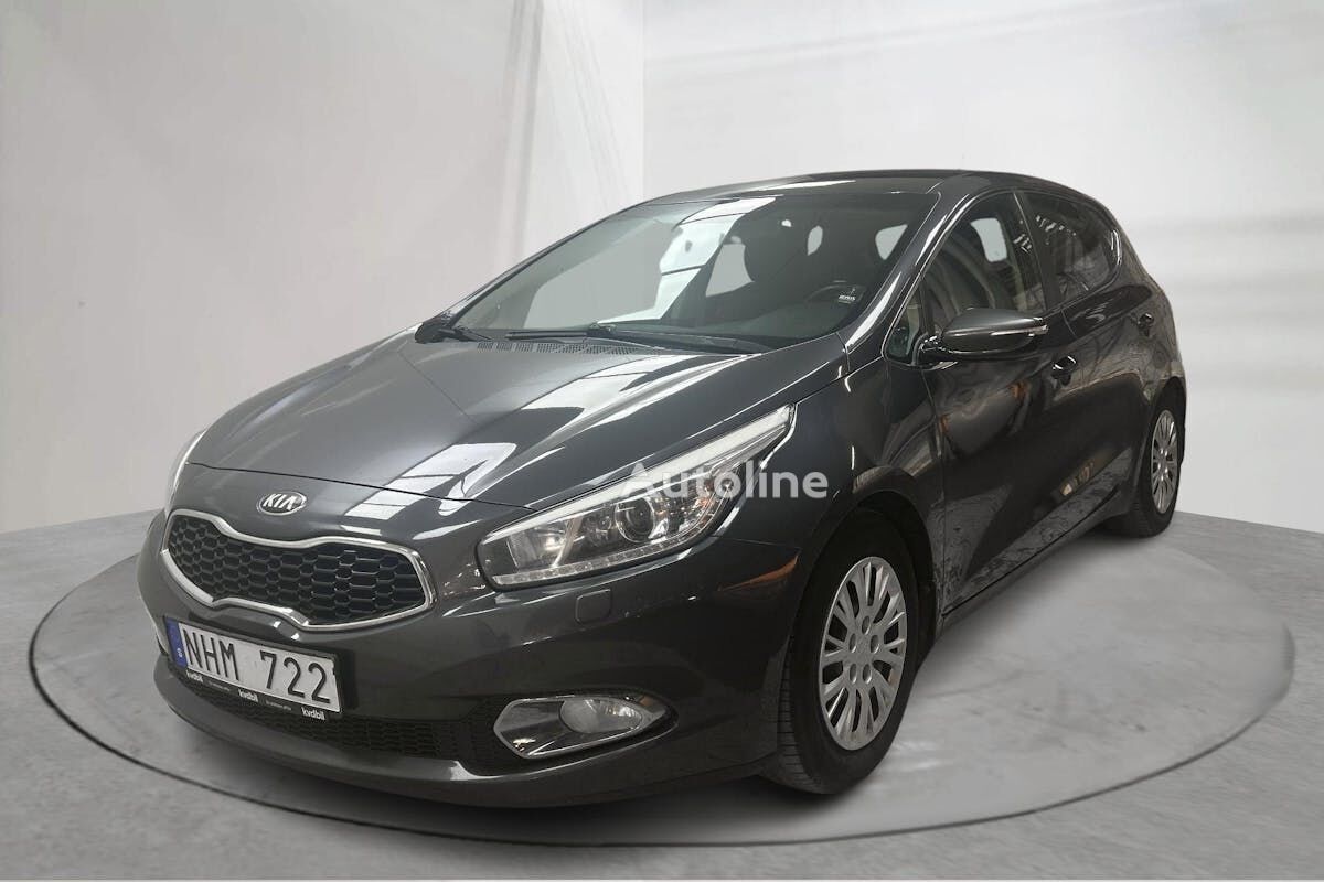 Prodaje se KIA Cee'd hečbek na aukciji