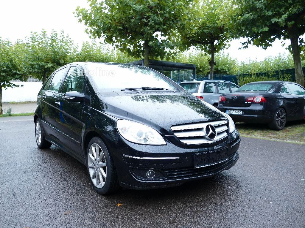 Mercedes-Benz B 200 B -Klasse hečbek
