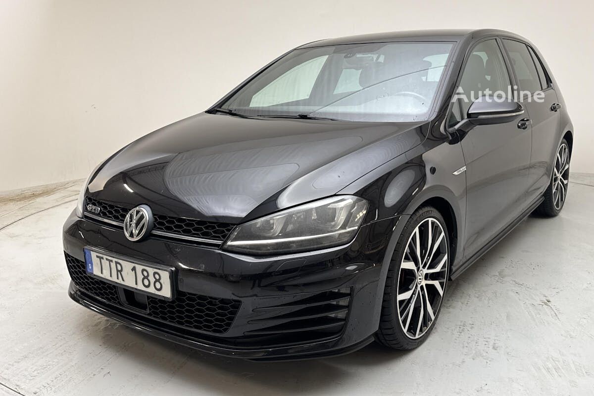 Prodaje se Volkswagen Golf hečbek na aukciji