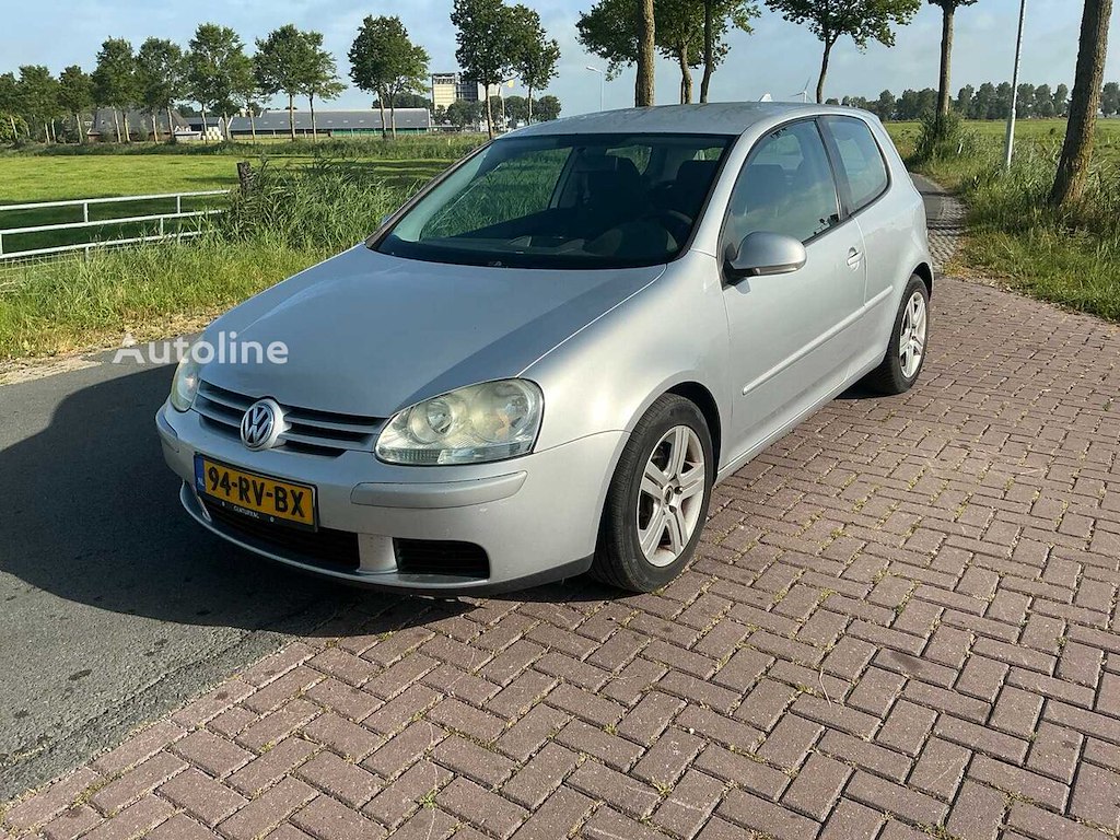 Prodaje se Volkswagen Golf 1.9 TDI hečbek na aukciji
